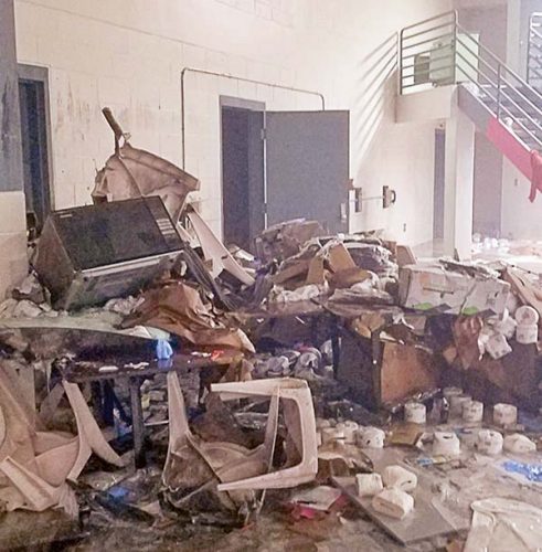 MCCC staff were ‘scared for our lives’ | News, Sports, Jobs - Maui News